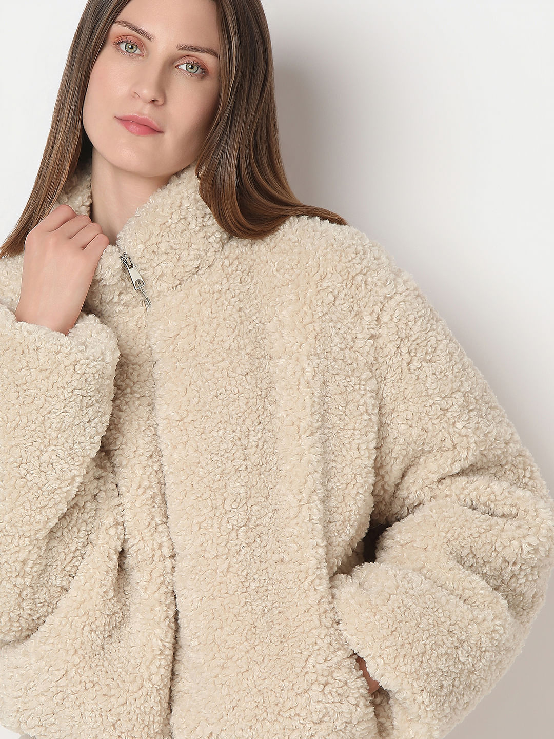 BEIGE SHORT TEDDY JACKET BEIGE SHORT TEDDY JACKET